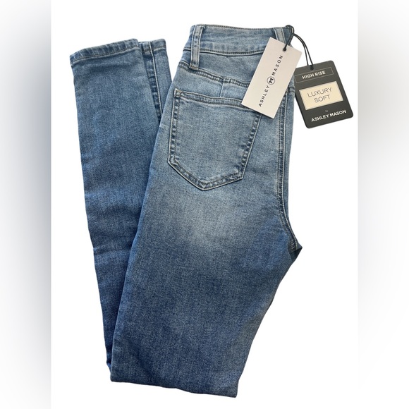Ashley Mason | Jeans | Nwt Ashley Mason Super Highrise Skinny Jean ...
